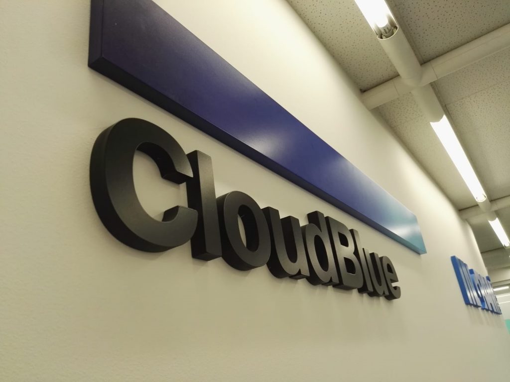 Rótulo corpóreo PVC - Norneón